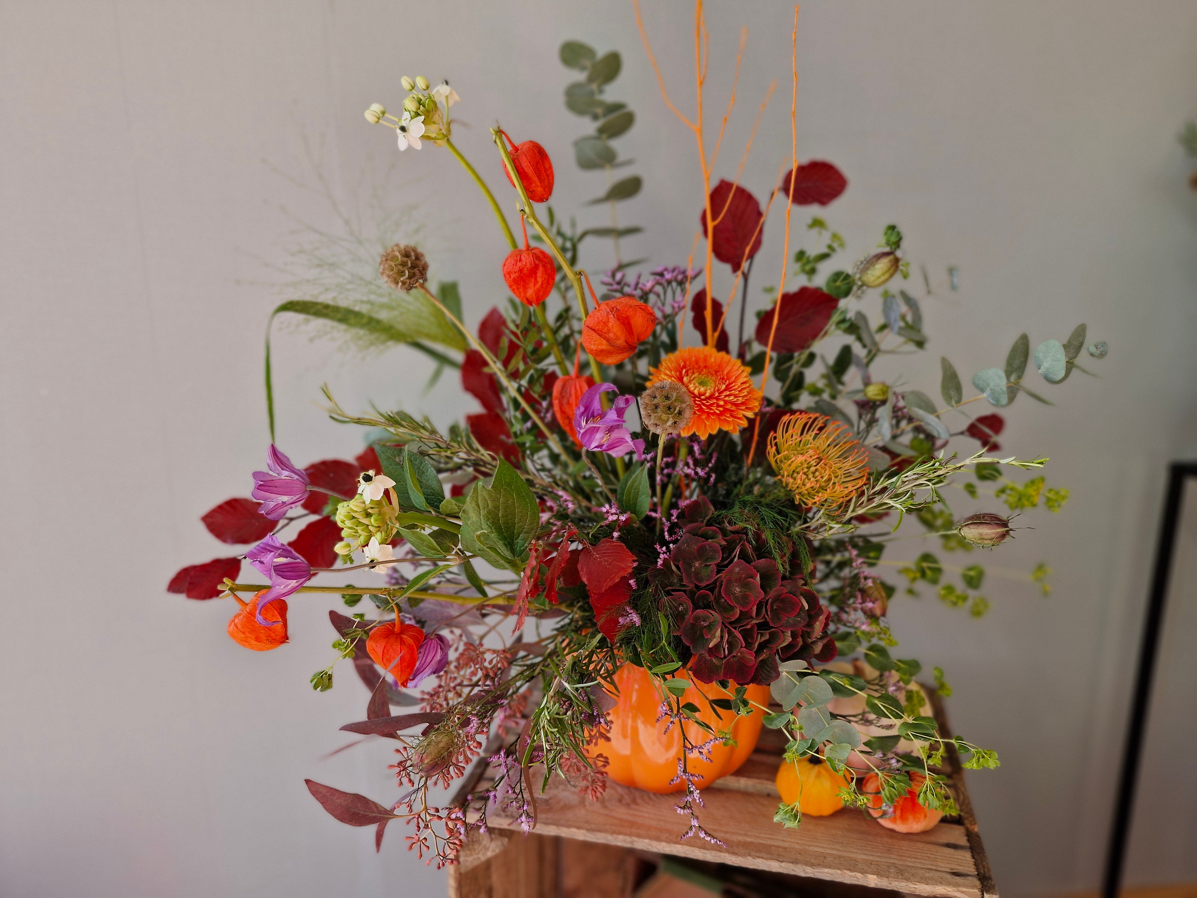 Fresh Pumpkin Floral Design – Bonny Lass Flowers